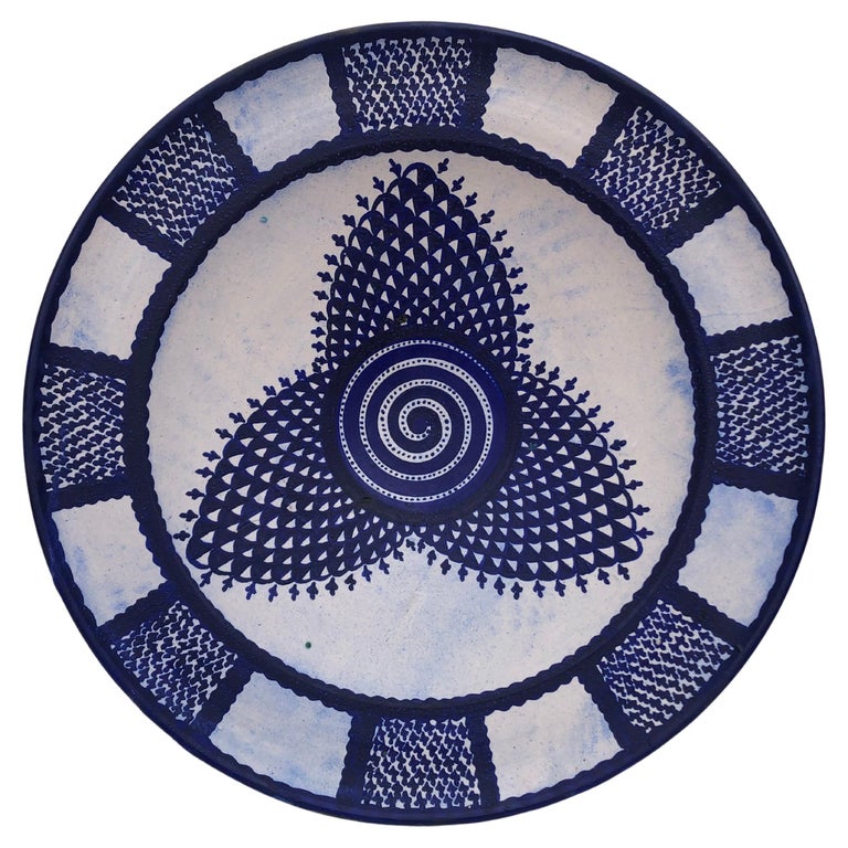 Reinassance Flower Plate For Sale at 1stDibs