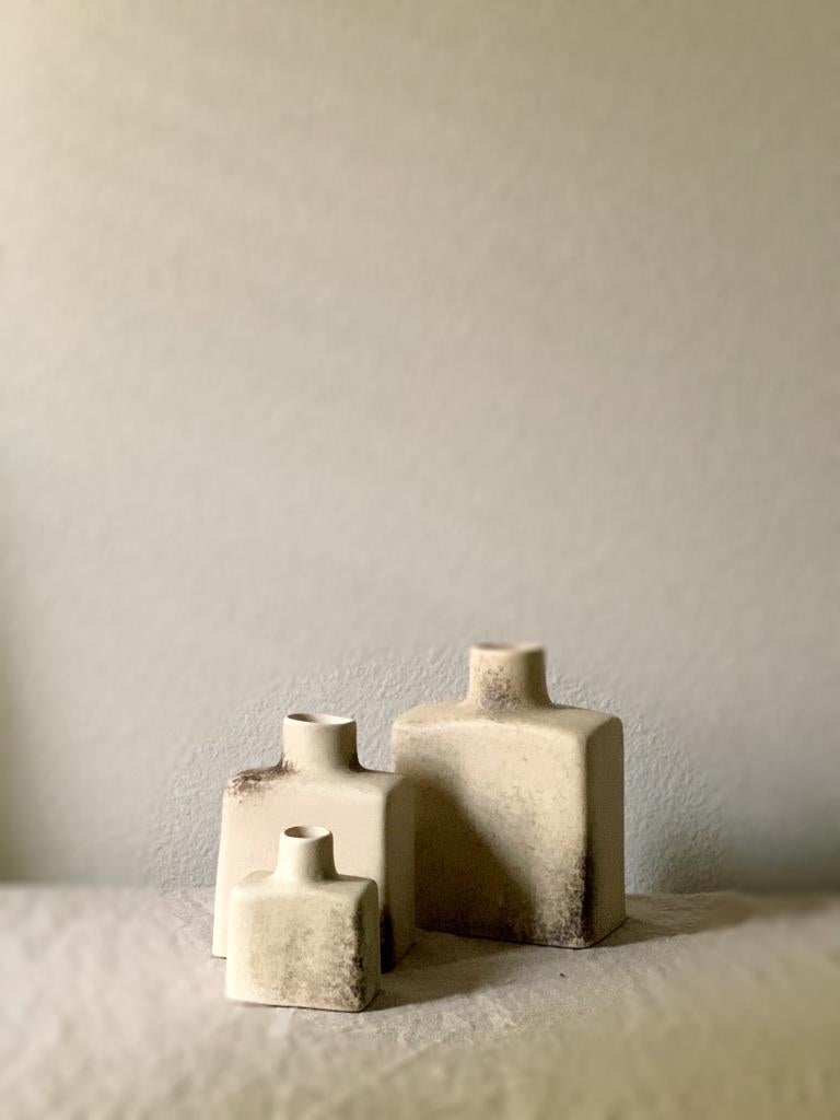 Reis Stack Bottle Vases, Set of 3, Ivory For Sale at 1stDibs