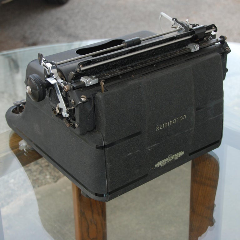 Remington Rand Vintage Typewriter at 1stDibs | remington rand safe ...