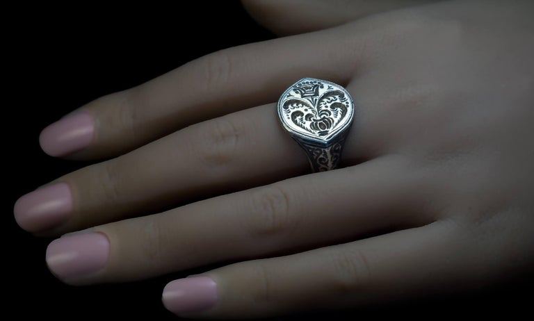 Renaissance C.1580 Gilded Silver Niello Signet Ring For Sale at 1stDibs
