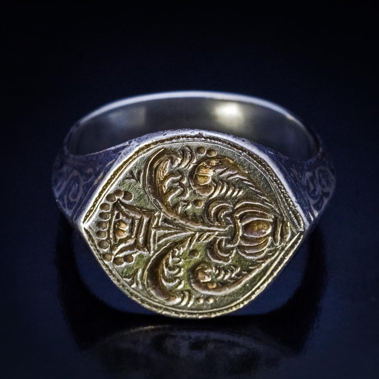 Renaissance C.1580 Gilded Silver Niello Signet Ring For Sale at 1stDibs