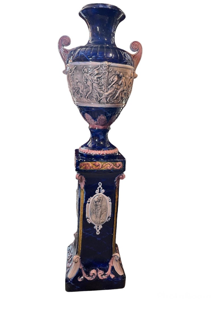 Renaissance Revival Set Of Amphora And Pedestal For Sale at 1stDibs