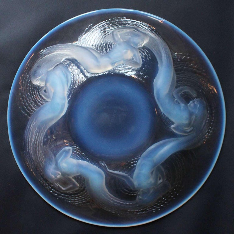 René Lalique Calypso Charger For Sale at 1stDibs