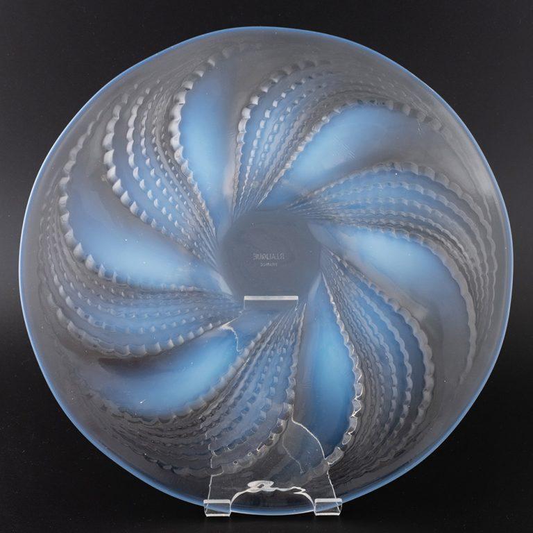 Rene Lalique Fleurons Plate Designed 1935 For Sale at 1stDibs