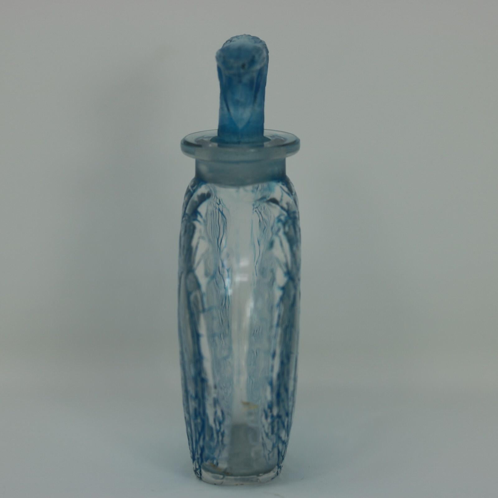 Rene Lalique Glass 'Serpent' Perfume Bottle For Sale at 1stDibs