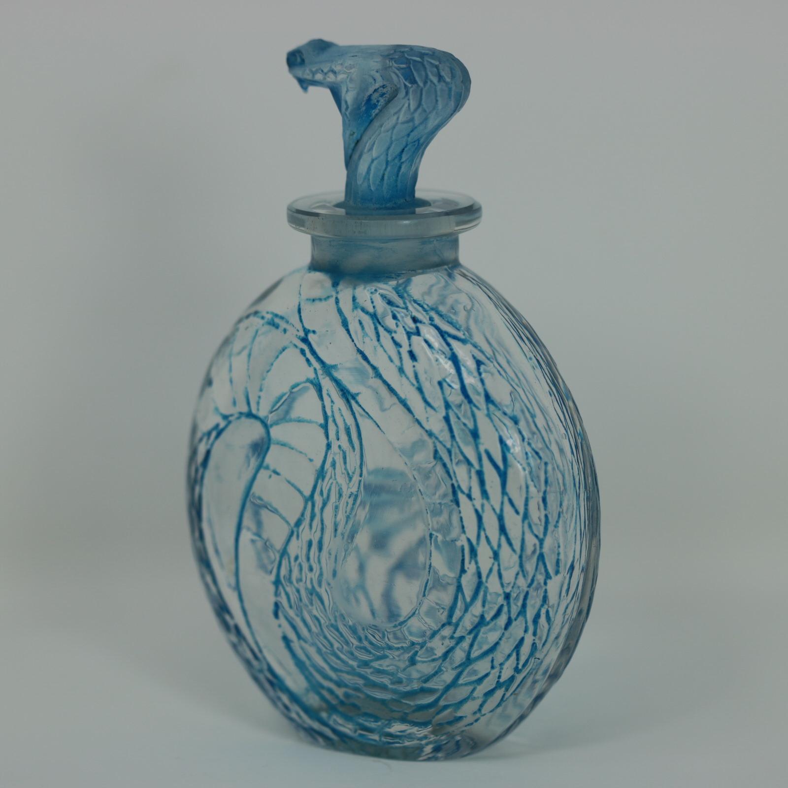 Rene Lalique Glass 'Serpent' Perfume Bottle For Sale at 1stDibs