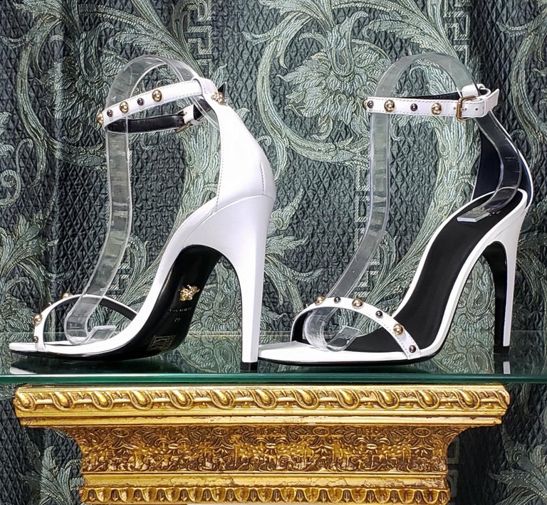 S/2018 look # 25 VERSACE CITY STUD STRAP SANDALS IN WHITE 39 - 9 For ...