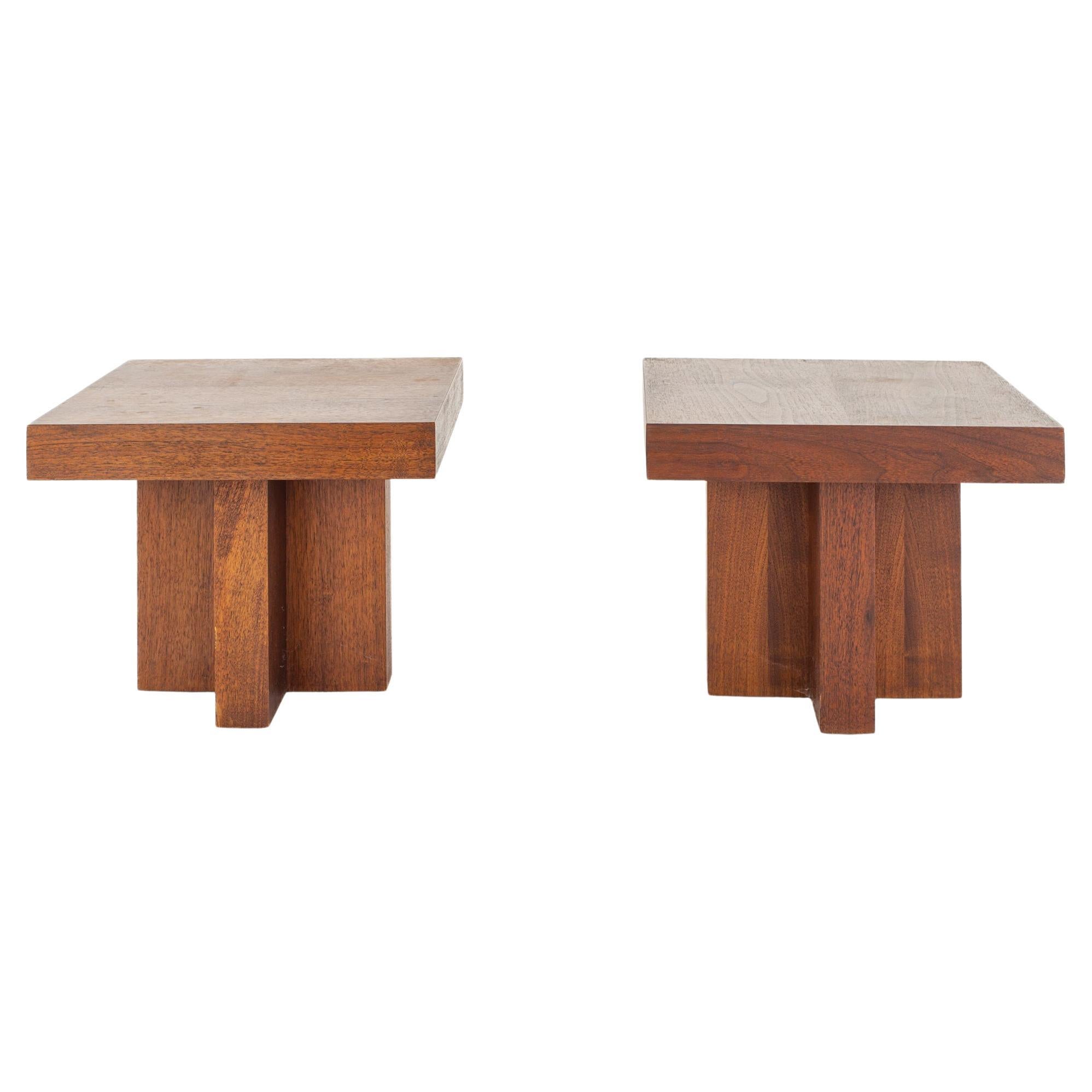 Grete Magnusson Grossman Style MCM Walnut and Formica Top Side End ...