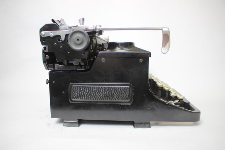 Restored Typewriter/ Triumph, Germany, 1915 For Sale at 1stDibs