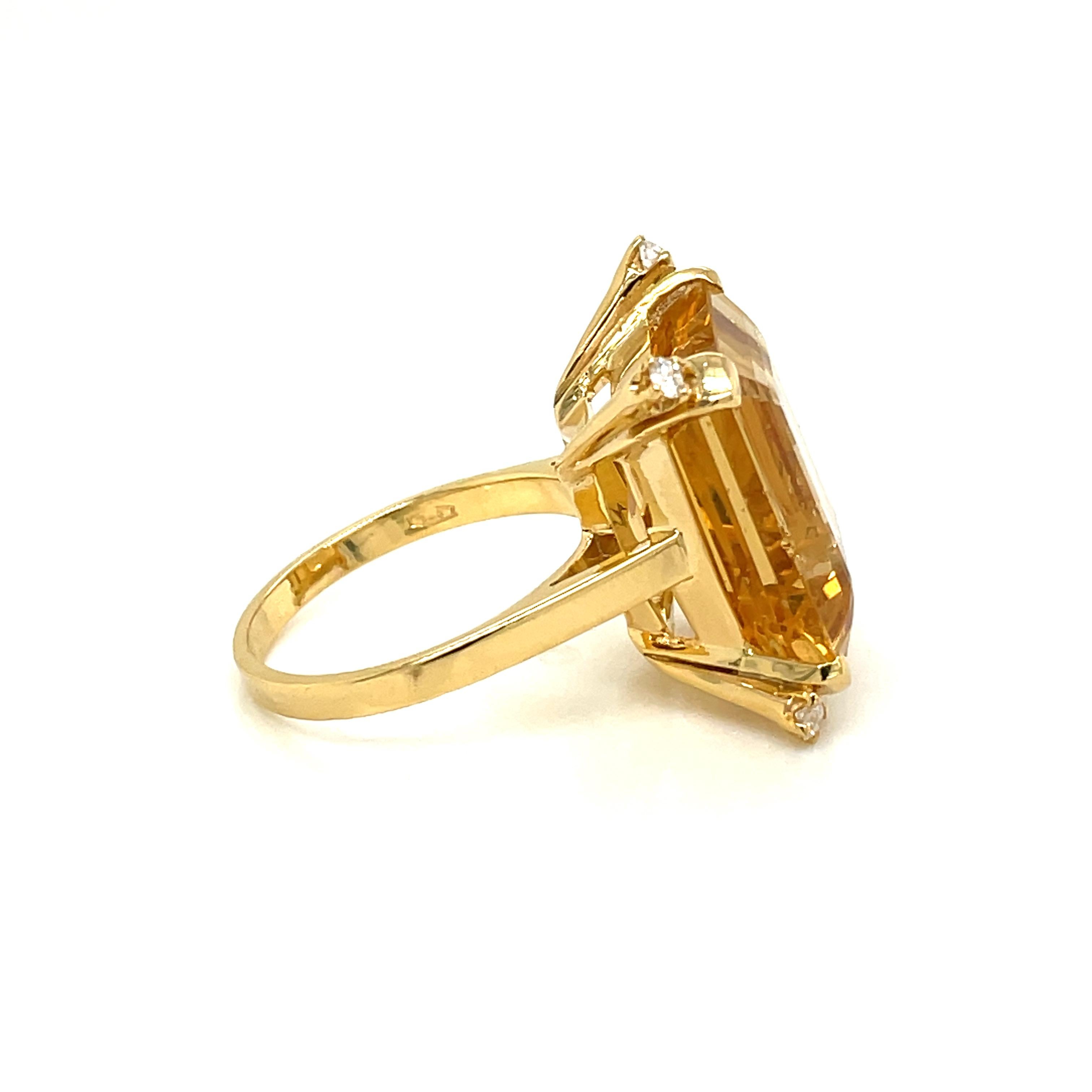 Retro 18 Carat Heliodor Diamonds Gold Ring For Sale at 1stDibs
