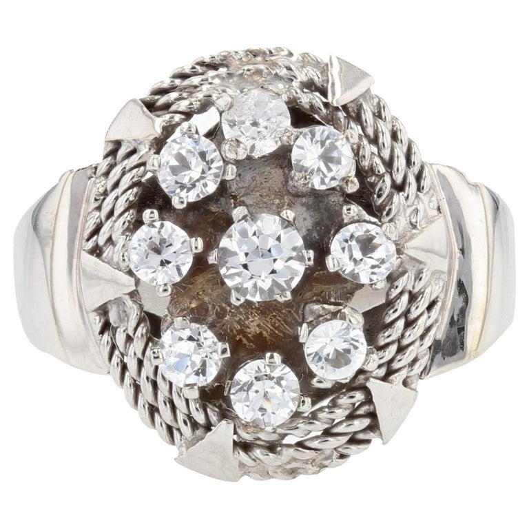 Retro 1970er Jahre Weißer Saphir-Ring aus 18 Karat Weißgold im Angebot ...