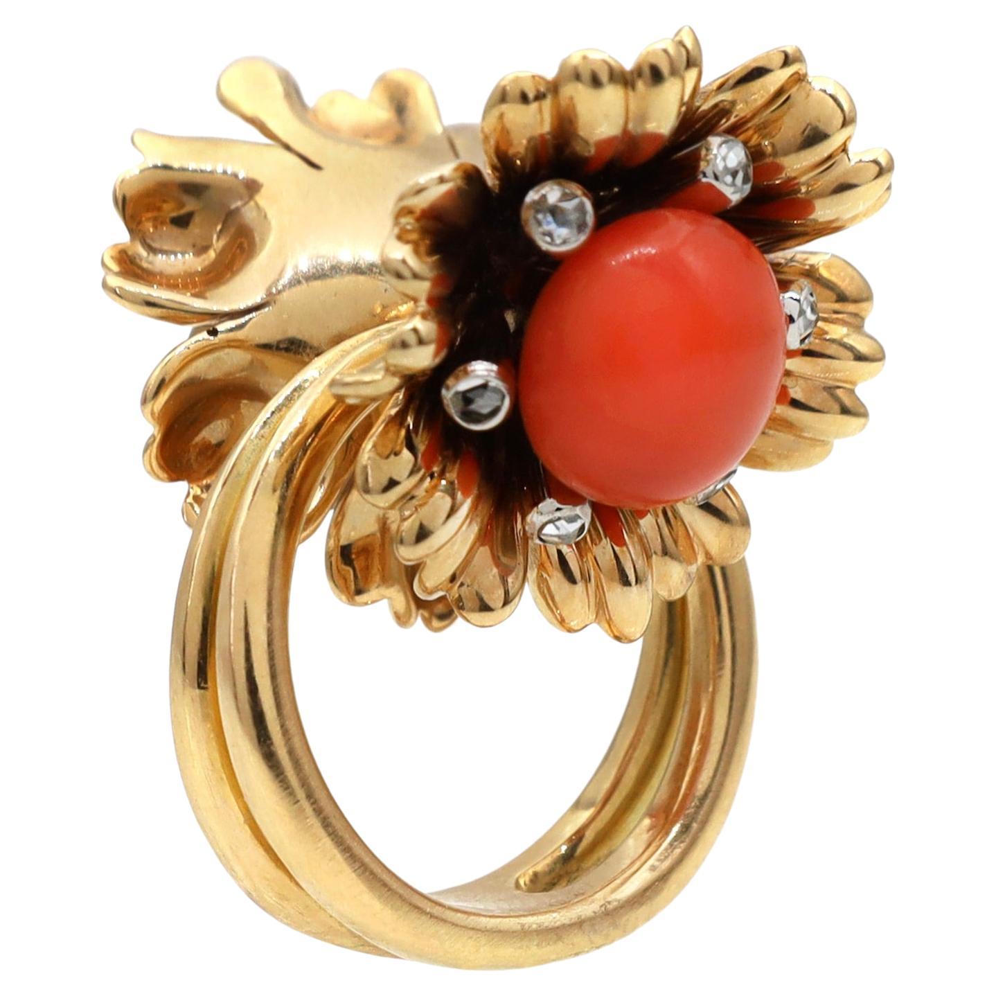 Diamond Double CC Ring in 18 Carat Yellow Gold, Modern Design at ...