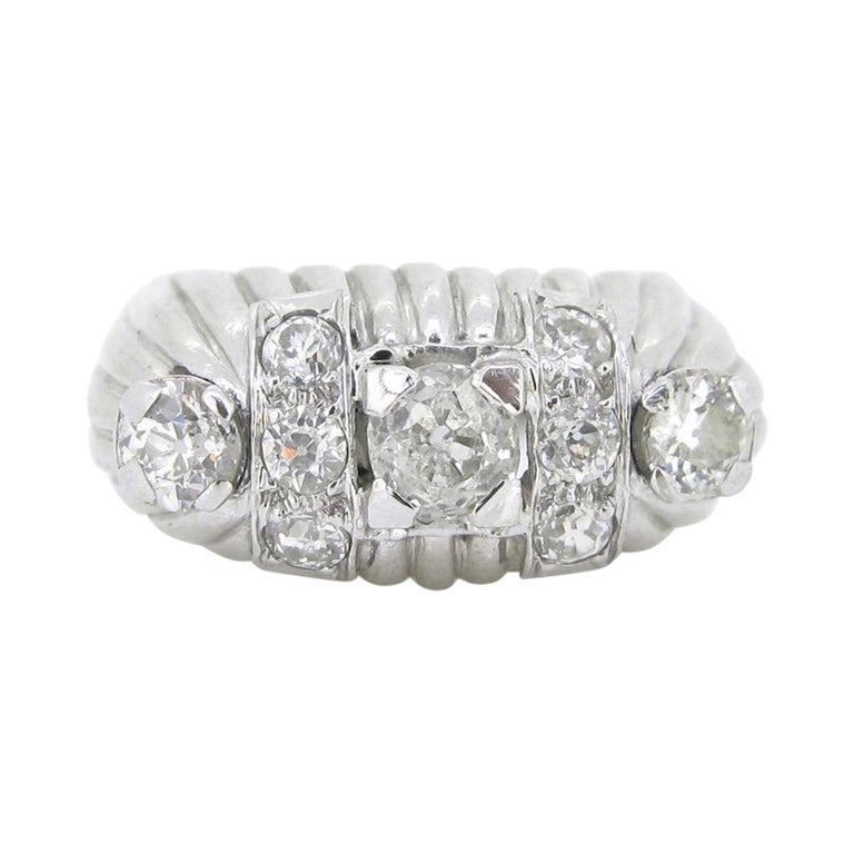 Retro Diamonds Ribbed Ring, 18kt Gold and Platinum, France, circa 1940 ...