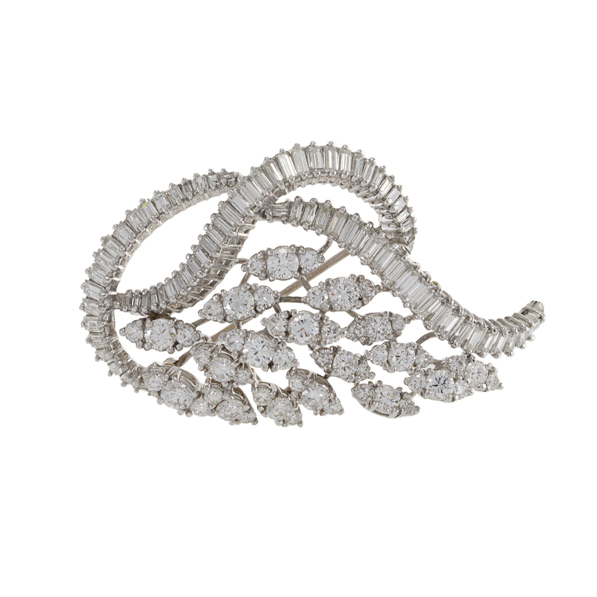 Retro Era Platinum and Diamond Floral Brooch For Sale at 1stDibs