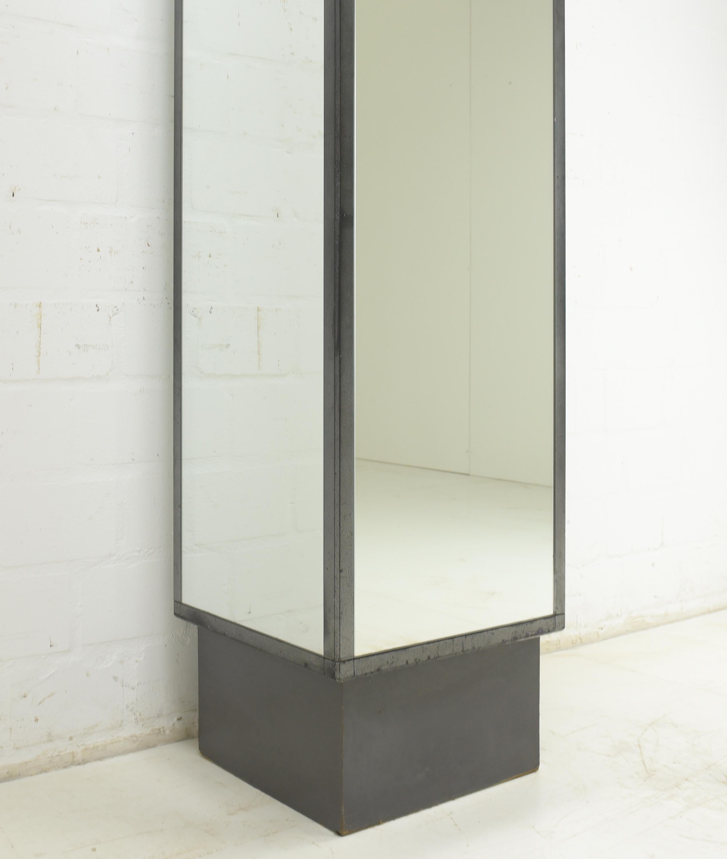 Retro Large Mirror Column Four-Sided Dressing Mirror Clothing Store ...