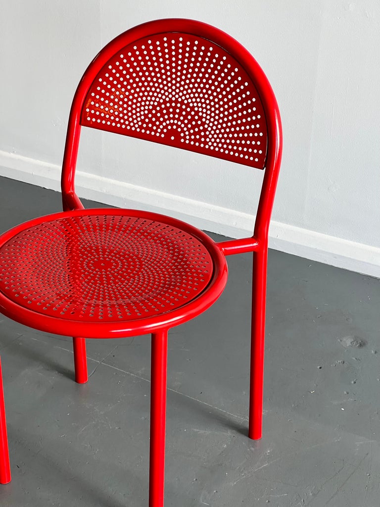 Retro Memphis Style Red Metal Accent Chair For Sale at 1stDibs