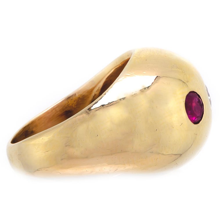 Retro Red, White, and Blue Gemstone 14Kt Yellow Gold Ring For Sale at ...