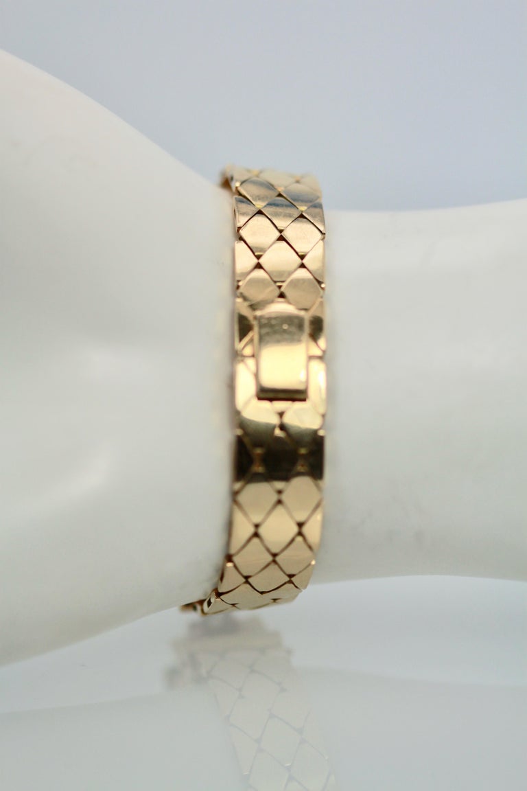 Retro Ruby Diamond Rose and Yellow Gold Flip Top Covered Watch For Sale ...