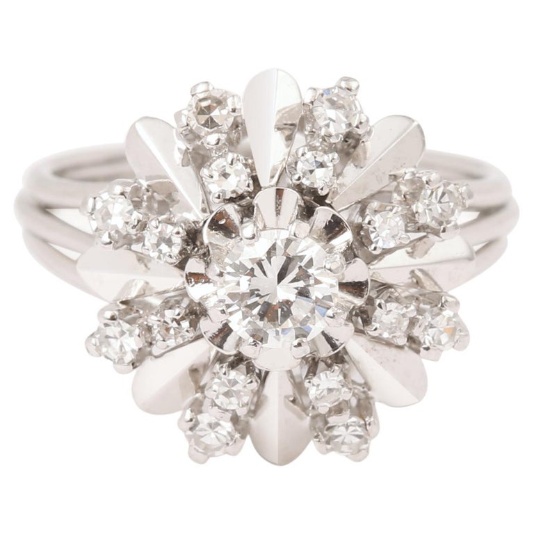 Retro Snowflake Diamonds 18K White Gold Ring at 1stDibs