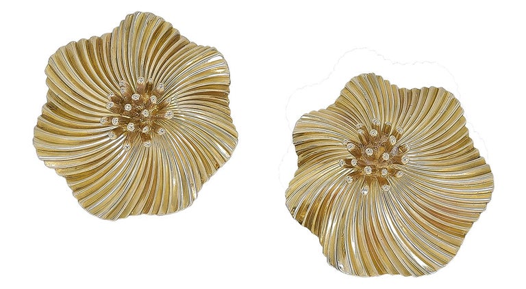 Retro Tiffany and Co. Flower Earrings For Sale at 1stDibs