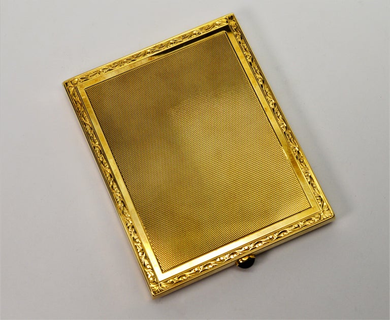 Retro 14 Karat Yellow Gold Cigarette Case For Sale at 1stDibs