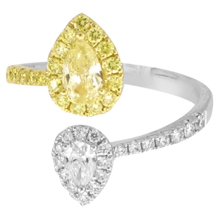 Reverse Bypass Tear Shaped Natural Yellow Diamond Ring For Sale at 1stDibs