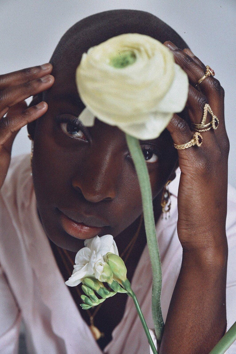 Rhea Ring with Garnet, 18 Karat Yellow Gold For Sale at 1stDibs