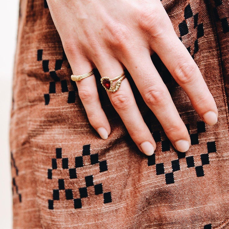 Rhea Ring with Garnet, 18 Karat Yellow Gold For Sale at 1stDibs