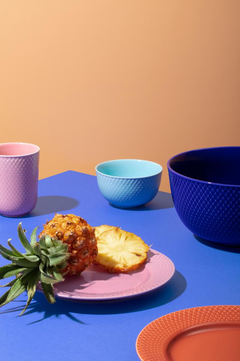 Rhombe Color Mug, Rose 11.2 Oz For Sale at 1stDibs