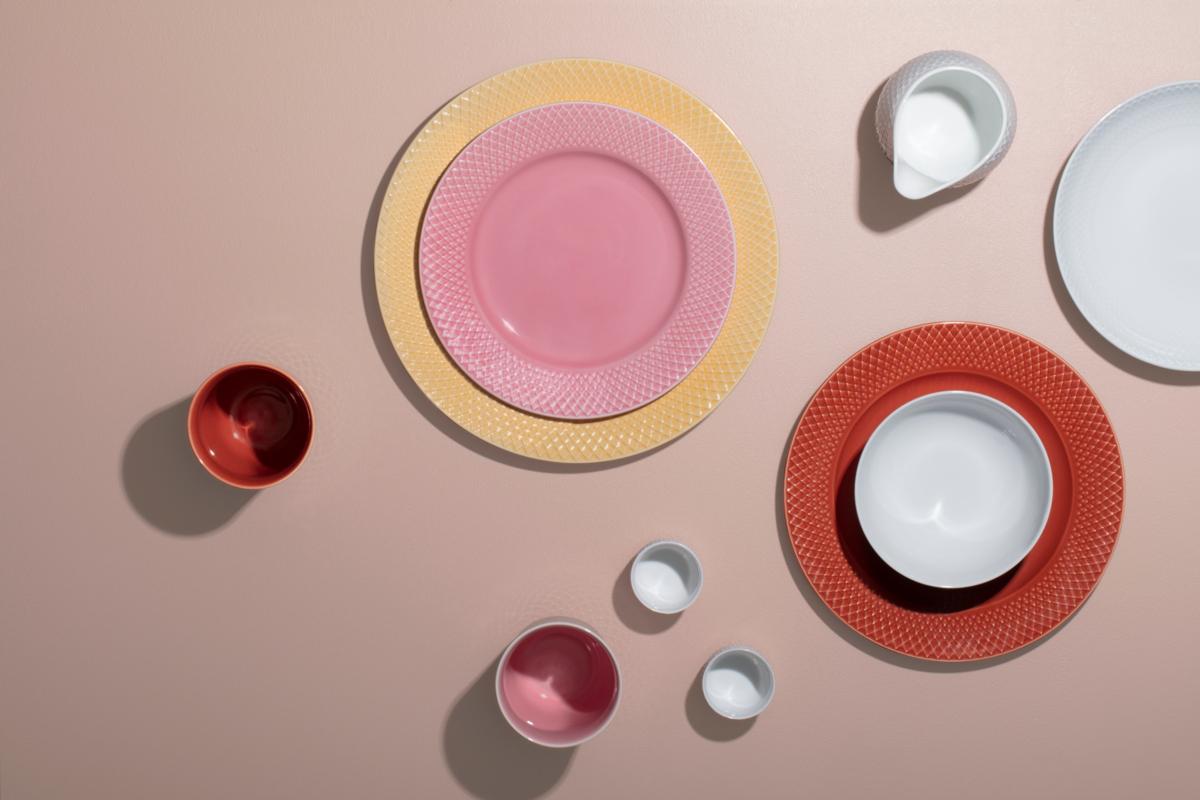 Rhombe Color Mug, Rose 11.2 Oz For Sale at 1stDibs