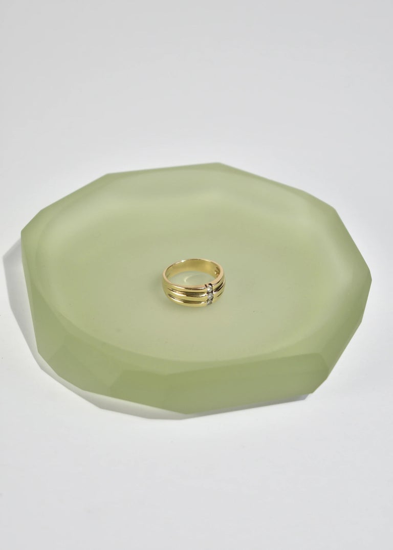 Ribbed Diamond Ring For Sale at 1stDibs