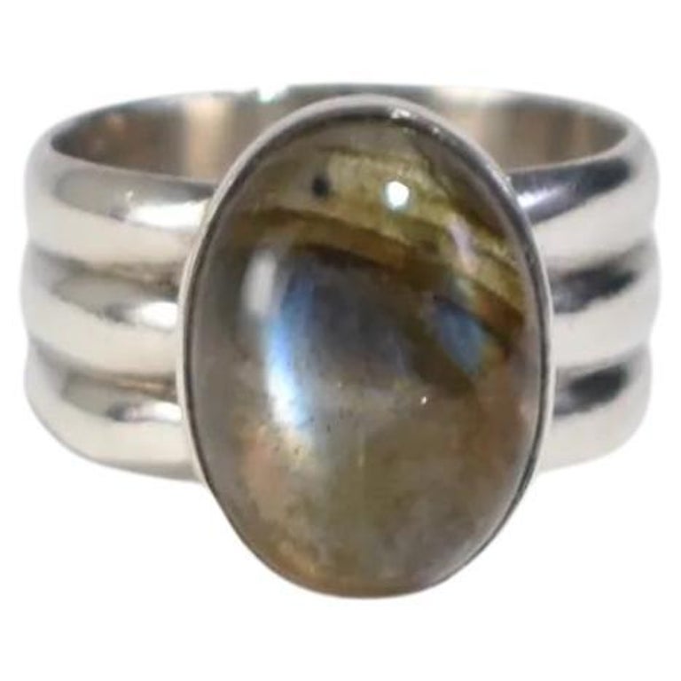 Ribbed Labradorite Ring For Sale at 1stDibs