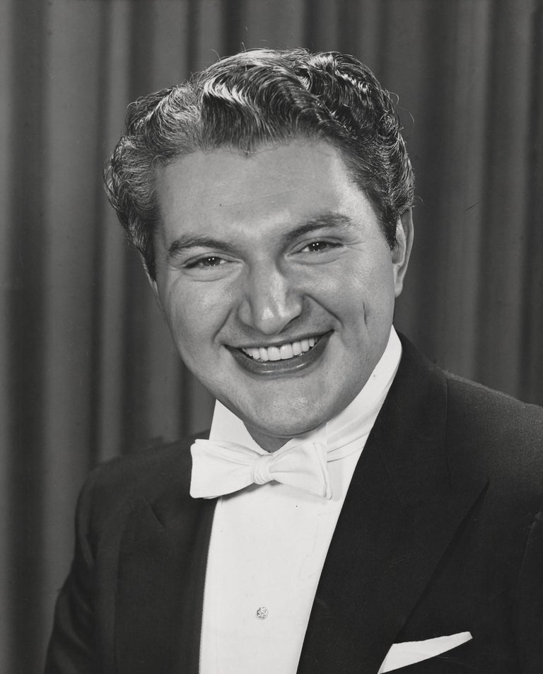 Richard Fitzgerald - Liberace, Mr. Showmanship Smiling Fine Art Print ...