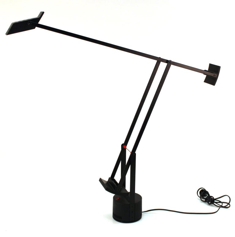 Richard Sapper for Artemide Italian Modern 'Tizio' Table Lamp at 1stDibs
