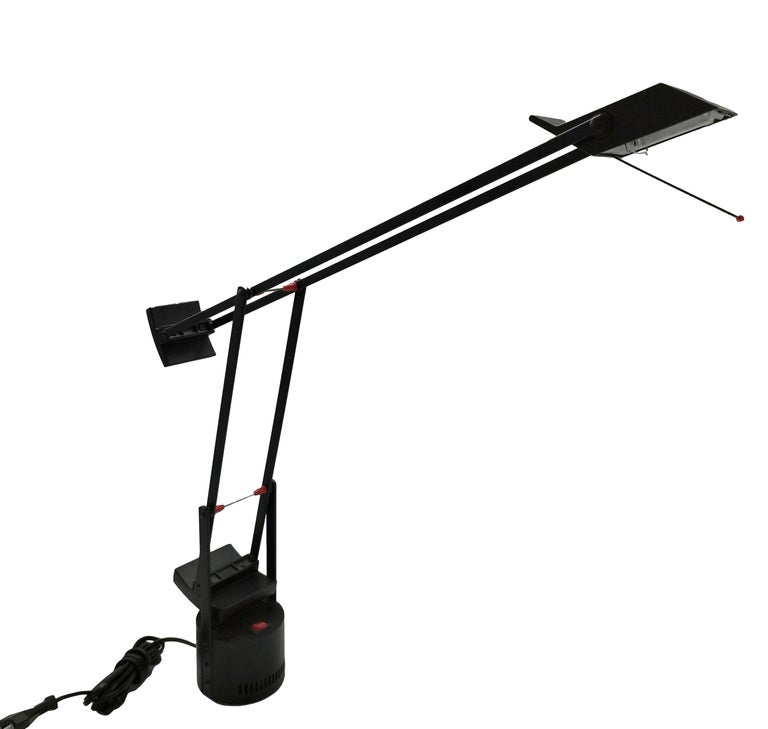 Richard Sapper for Artemide ‘Tizio’ Table Lamp, Italy, 1972 For Sale at ...