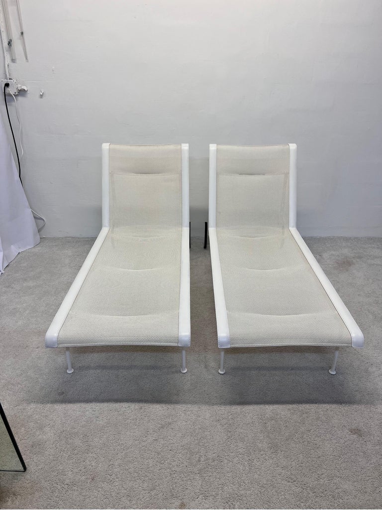 Richard Schultz 1966 Adjustable Outdoor Chaise Lounges for Knoll - a ...