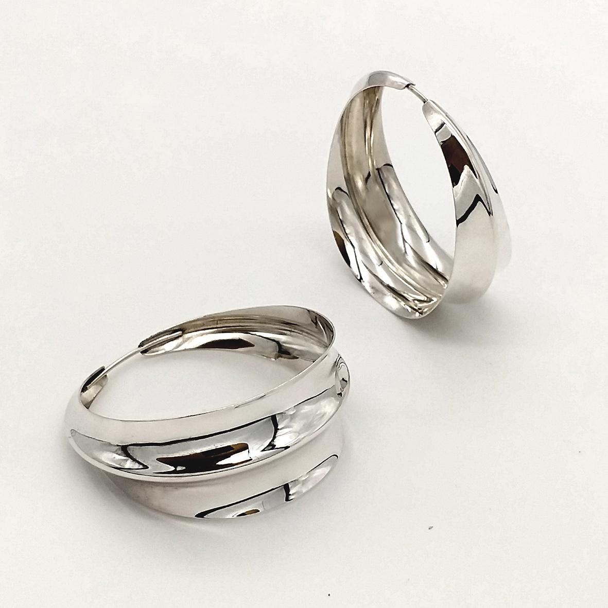 Ridge Hoops, Anticlastic Silver Earrings, Gerhard Herbst Studio, Vintage For Sale at 1stDibs
