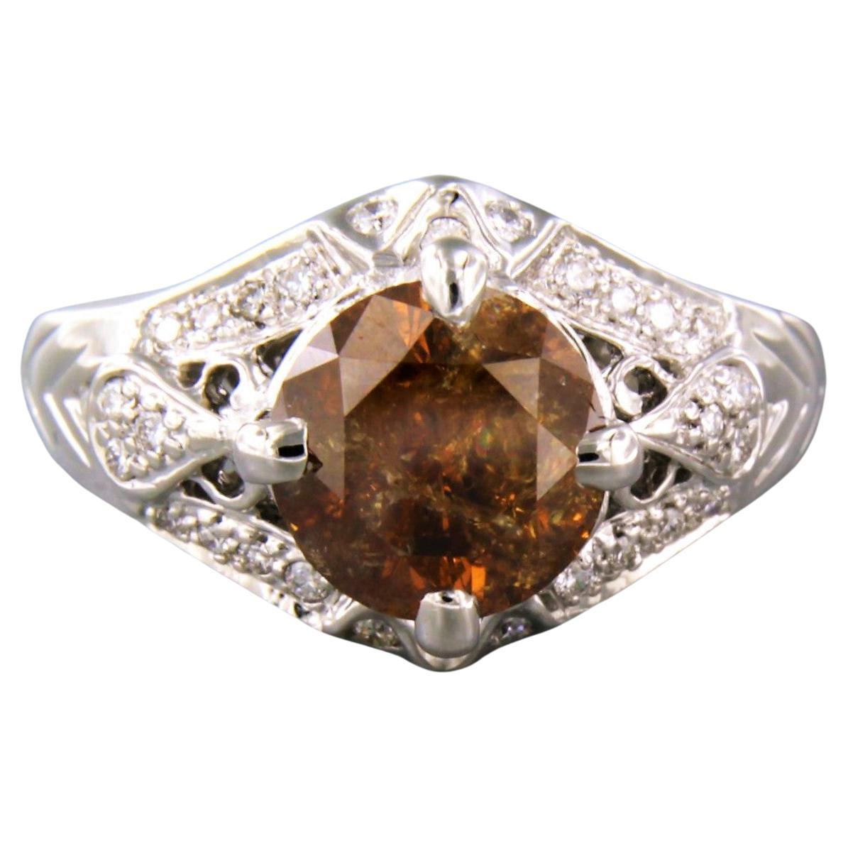 Ring central champagne color diamond 3.15ct and small diamonds 18k ...