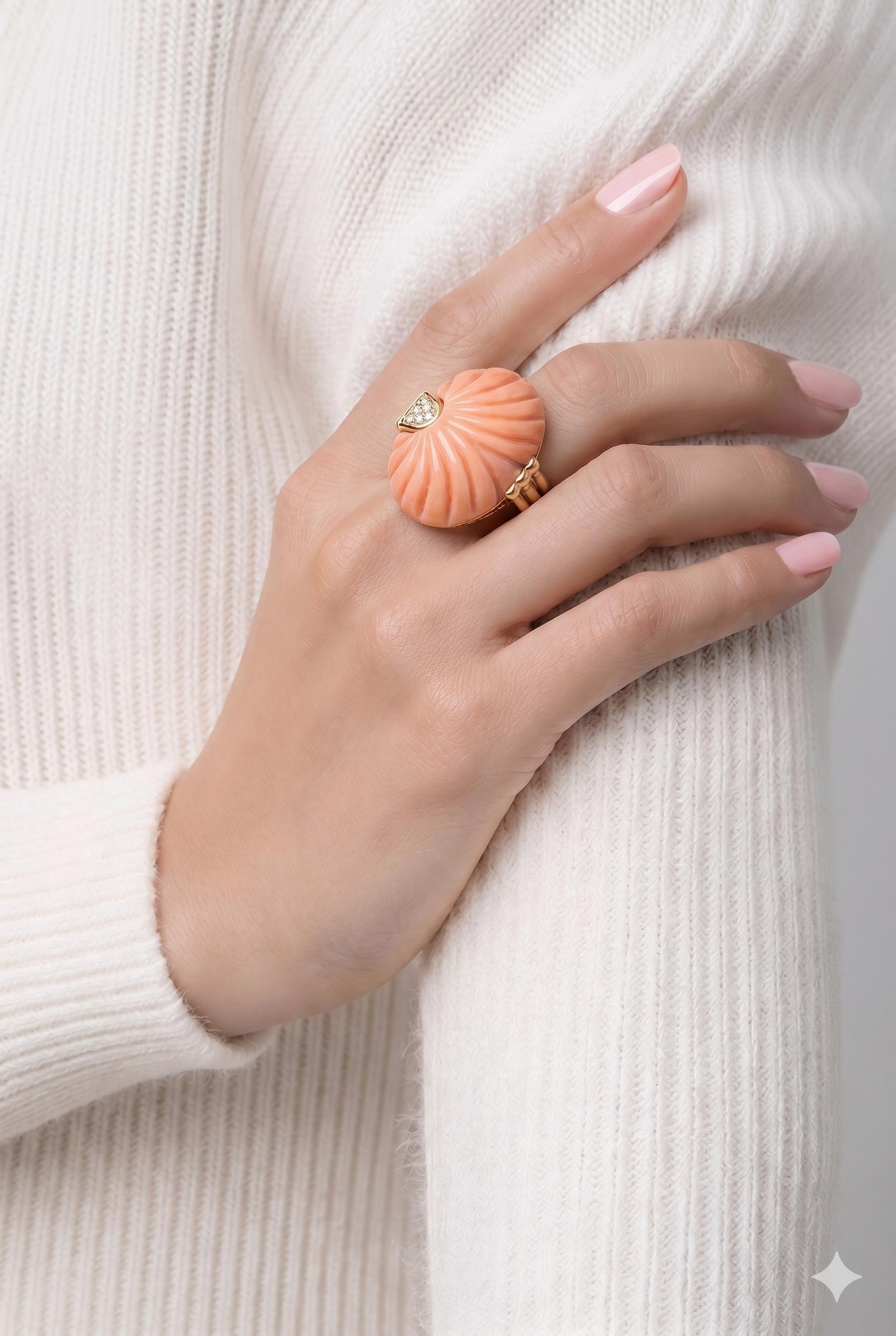 Pradera Ring in 18K Yellow Gold Natural Turquoise and Brilliant-Cut ...