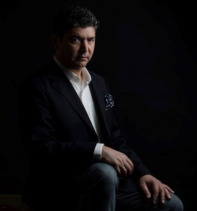 Customizable Ring in 22 Kt Yellow Gold and Oxidized Silver Ancient Coin ...