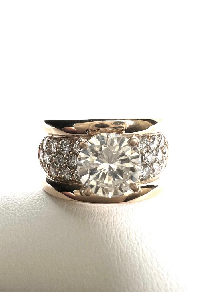 Ring in Red Gold with Diamonds For Sale at 1stDibs