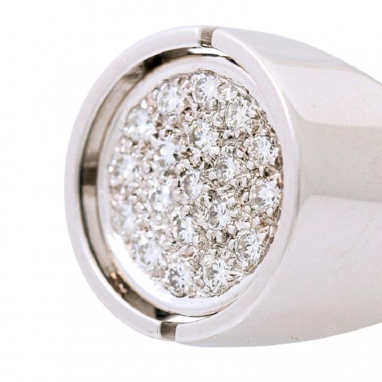 Ring with 19 Diamonds For Sale at 1stDibs