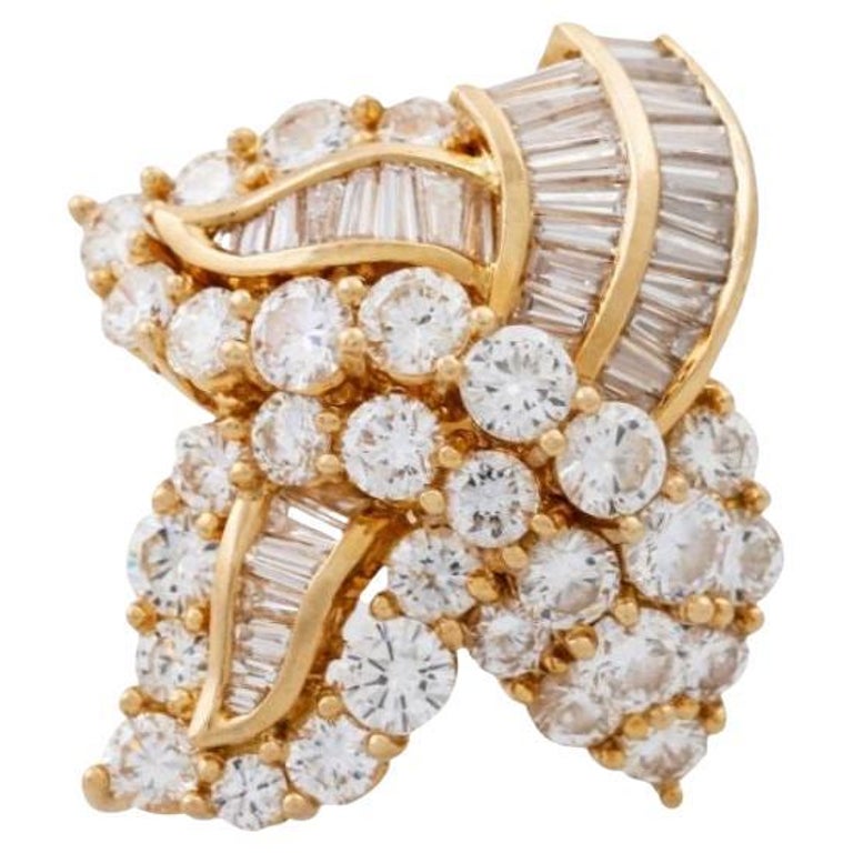 Ring with 30 Brilliants and 36 Diamonds For Sale at 1stDibs