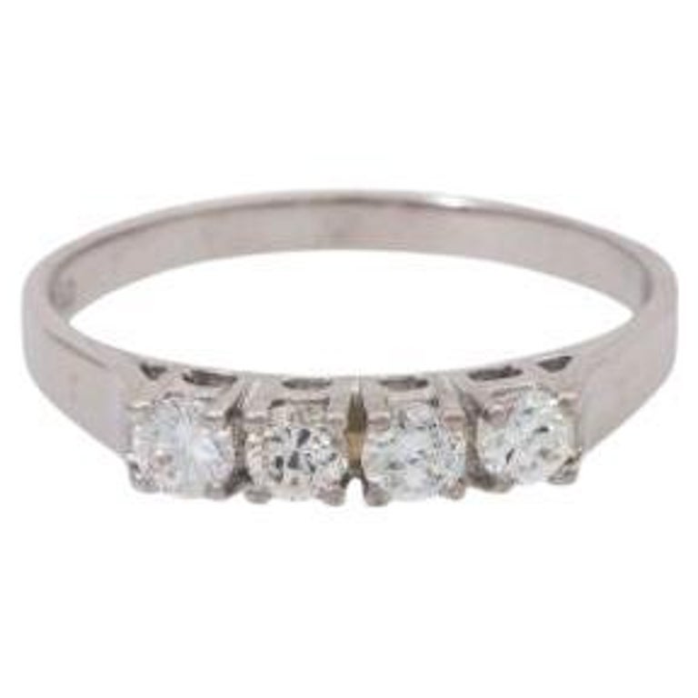 Ring with 4 Diamonds For Sale at 1stDibs