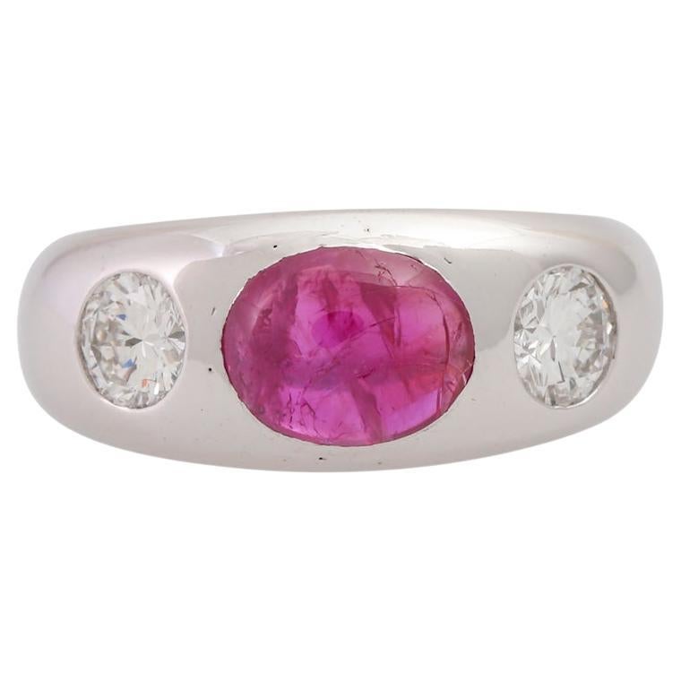 Ring with a Ruby Cabochon and 2 Brilliant-Cut Diamonds For Sale at 1stDibs