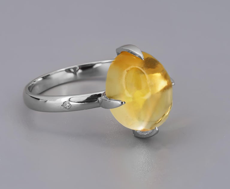 Ring with Citrine Cabochon and Diamonds For Sale at 1stDibs