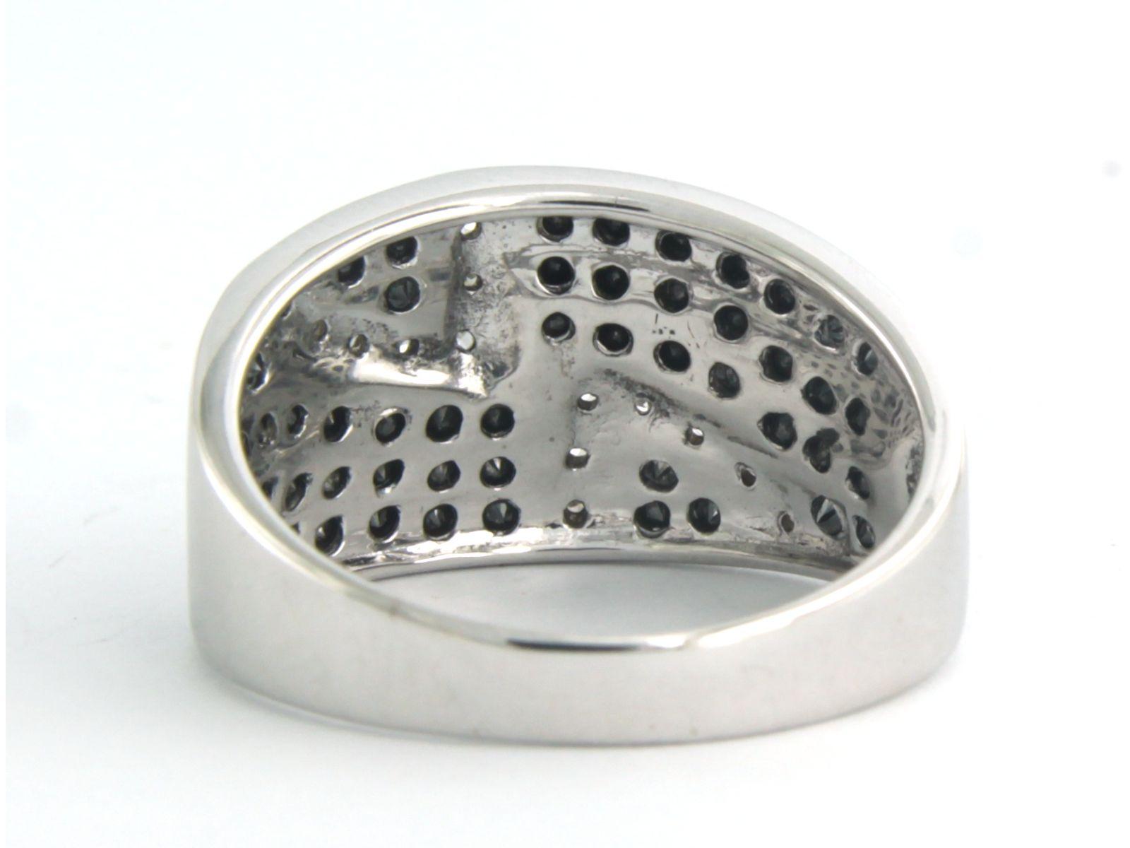 Ring with diamonds 18k white gold For Sale at 1stDibs