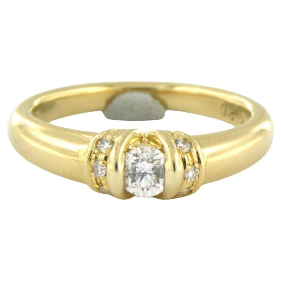 Ring with Cameo and diamonds 18k yellow gold For Sale at 1stDibs