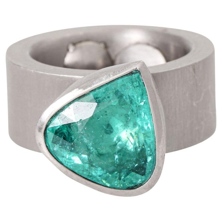 Ring mit feinem Paraiba-Turmalin von etwa.10 Karat. im Angebot bei 1stDibs