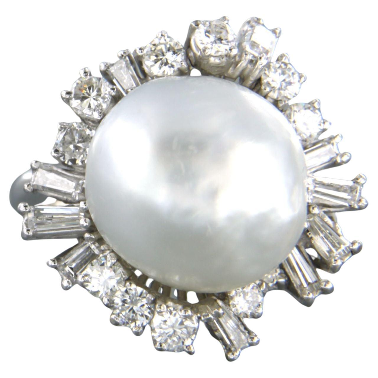 Cocktail Ring with pearl and diamonds 18k white gold For Sale at 1stDibs